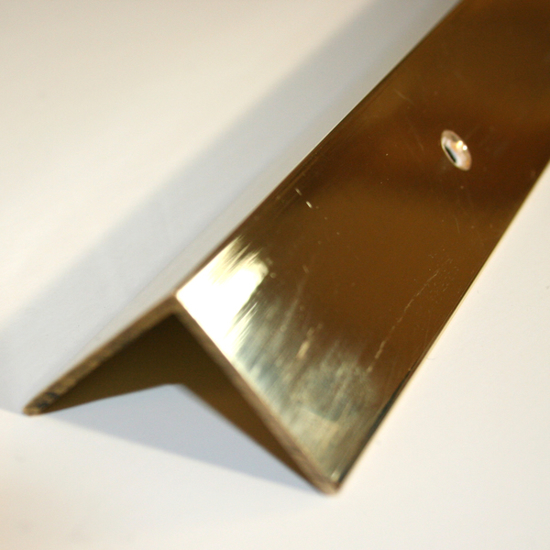 Vinkellist 30 x 30mm polert messing bor 2,7m (3030MB) - IBG